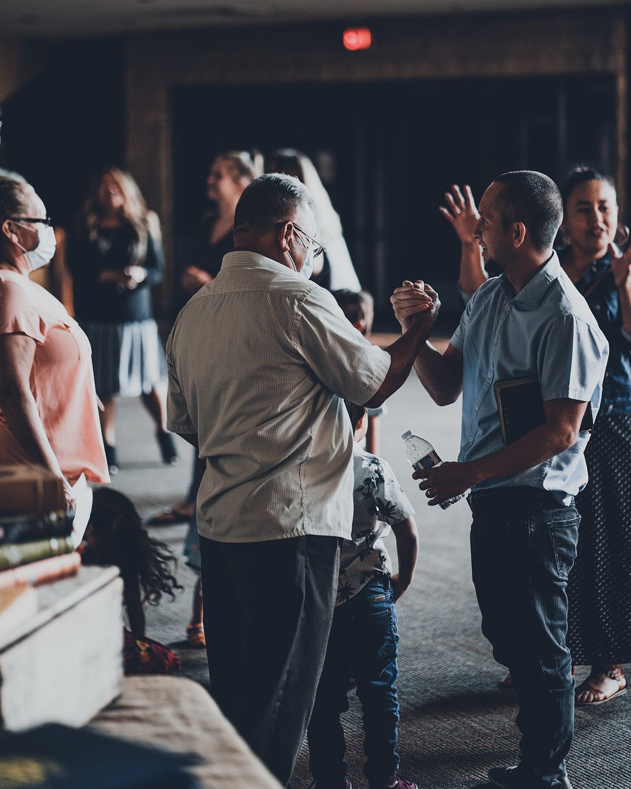 A Gallery Of The Faithful Gathering For Church Amid Pandemic – Album ...