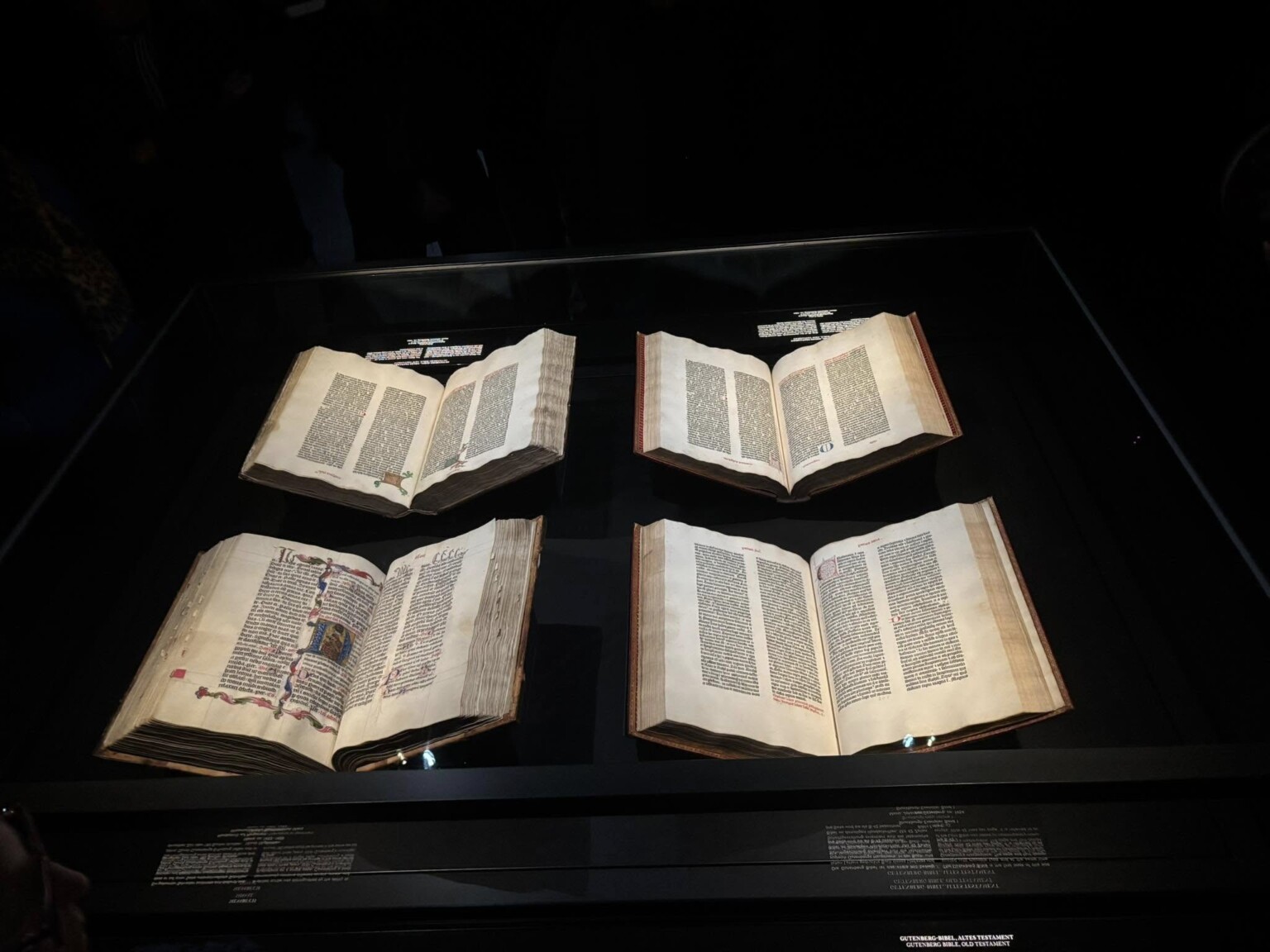 Gutenberg Press Prints World's Largest Bible Page To Commemorate 625th ...