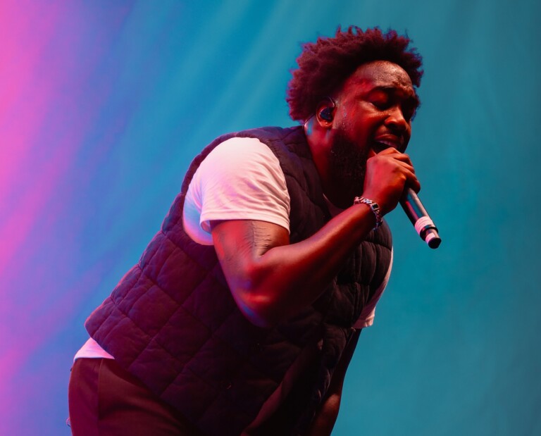 Dante Bowe Rejoins Maverick City Music Despite Multiple Lewd Scandals ...